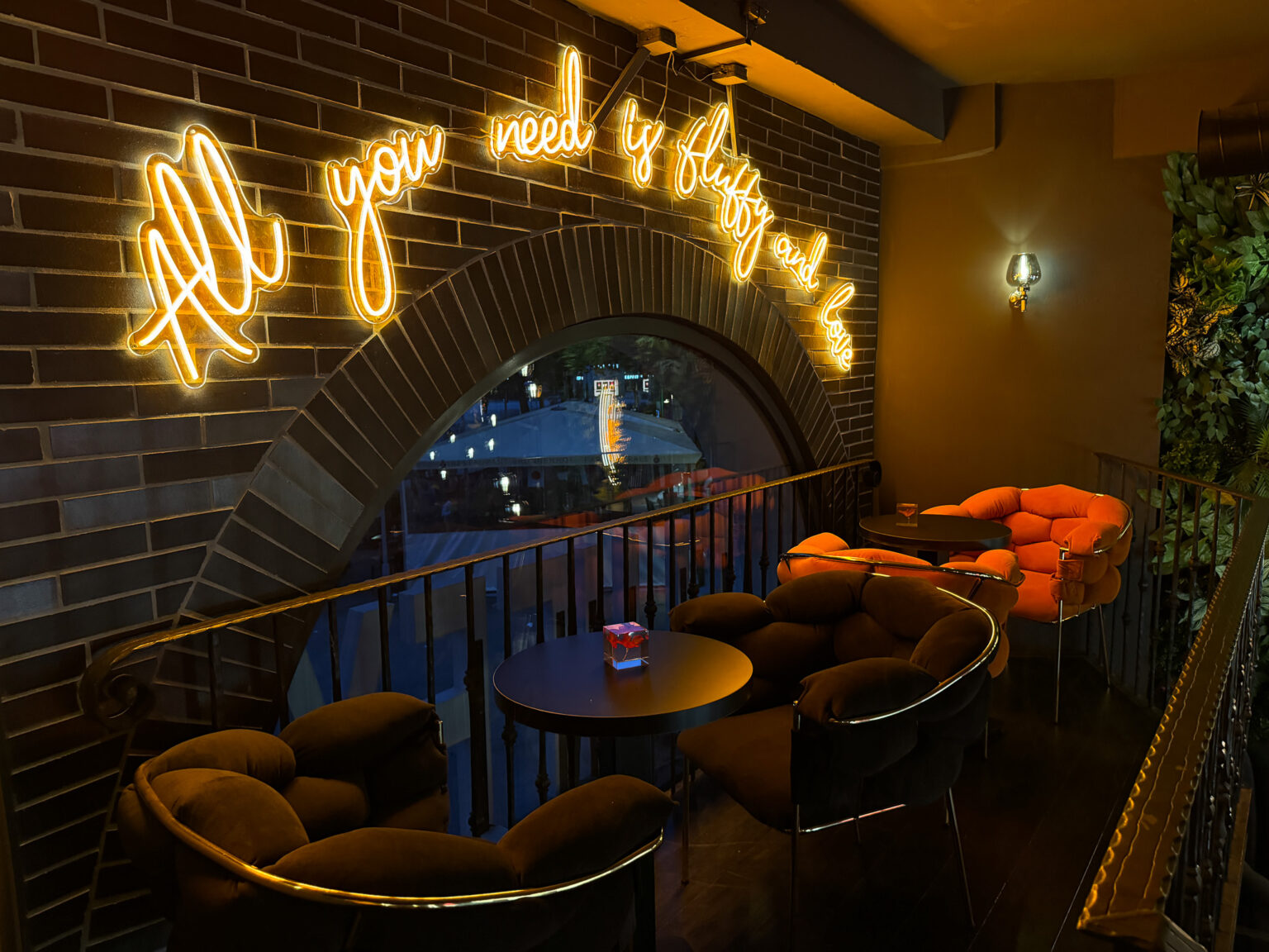 Fluffy Cafe – heißt dich herzlich willkommen